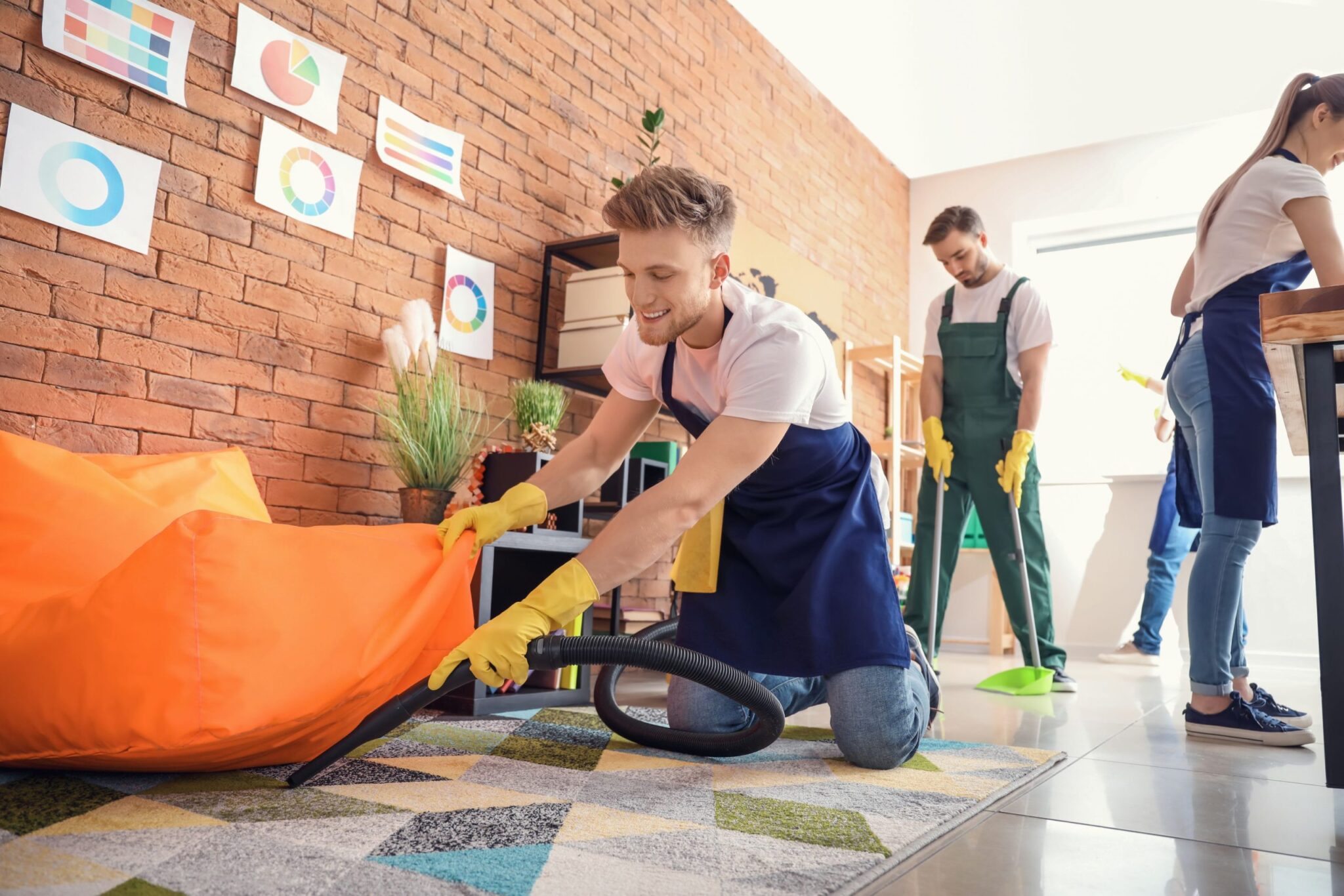 Professional Cleaning Services in Brisbane and the Sunshine Coast | Ronnies